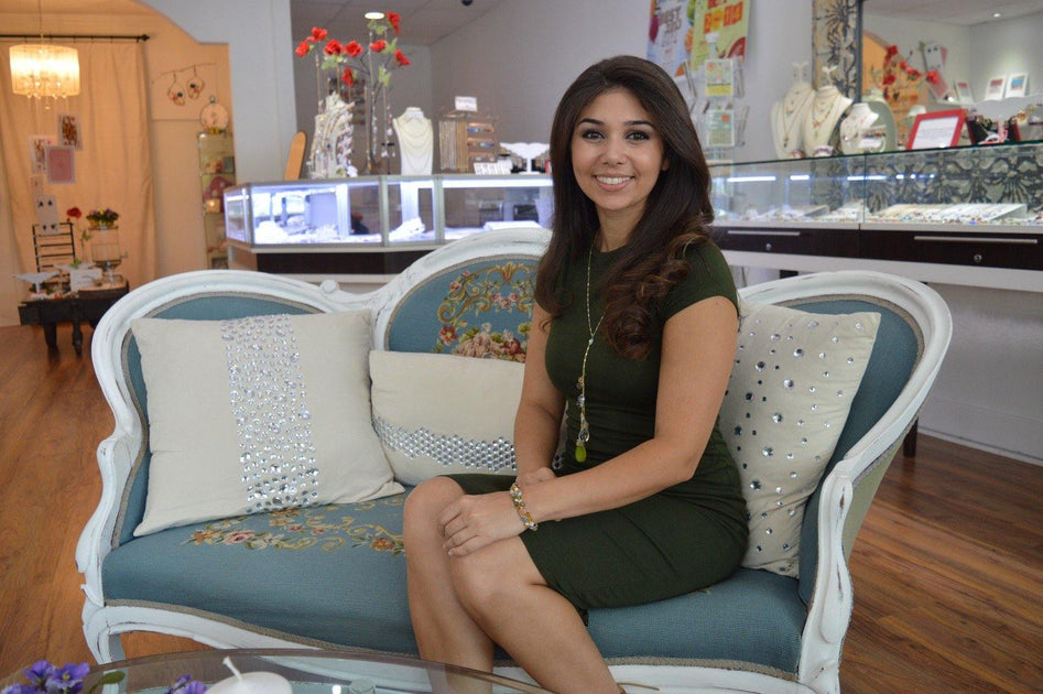 Client Spotlight Jessica Tran - a woman whose dramatic everyday style ...